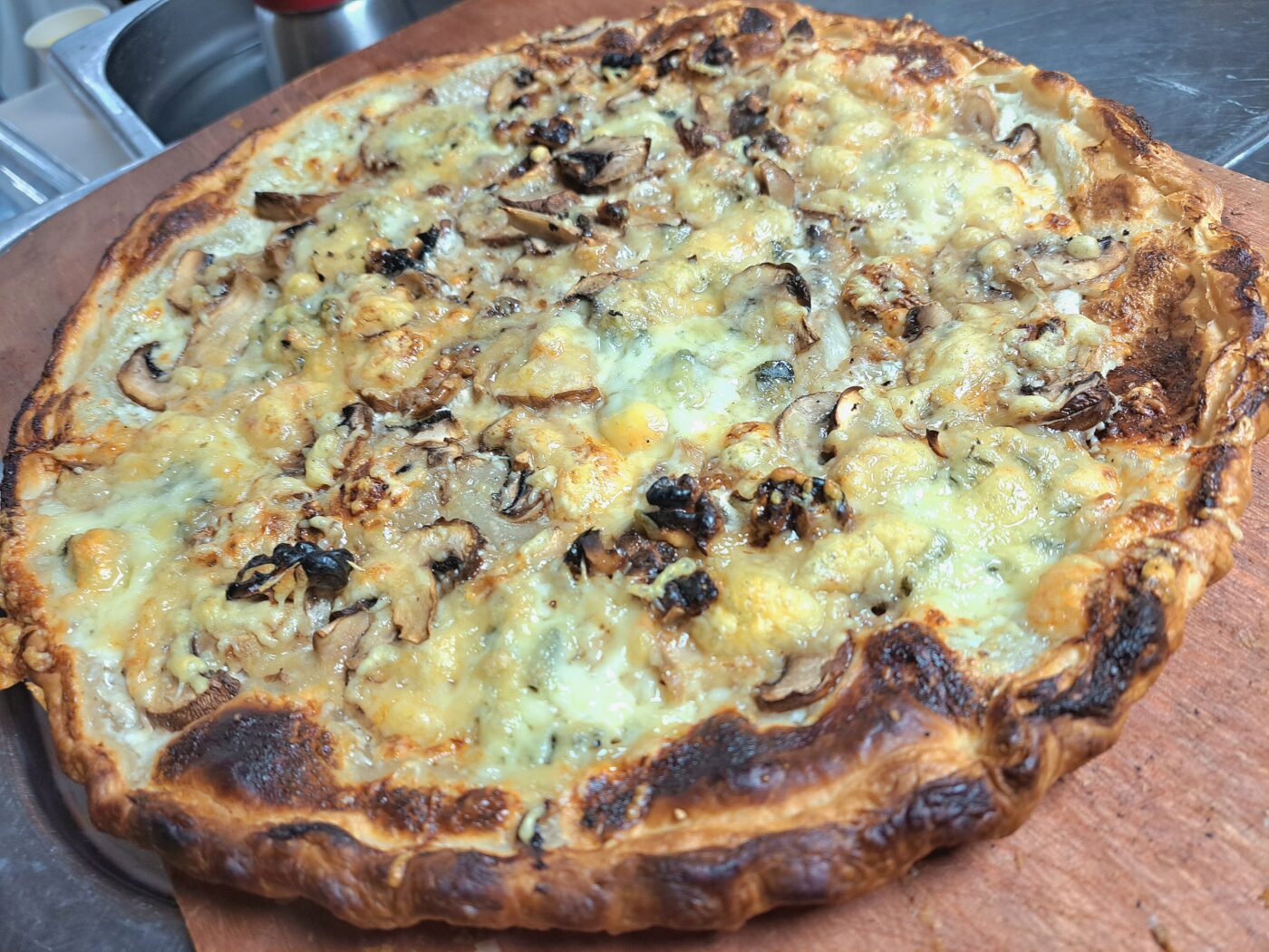 Tarte fine champignons gorgonzola - Chef Luc